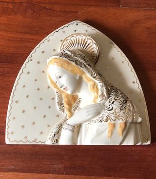 Madonna in ceramica da parete Misure 25x23x7 cm