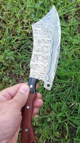 Coltello forgiato a mano in acciaio damasco