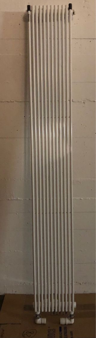 Calorifero IRSAP mod. ARPA 12 Vertical