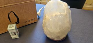 Lampada di sale bianco Himalayano