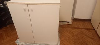 Mobiletto portascarpe