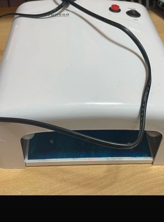 fornetto uv per unghie