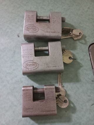 Tris di catenacci Corbin