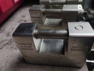 Catenaccio in acciaio antiscasso