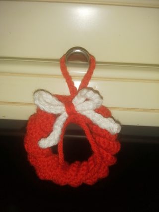 Ghirlanda natalizia rossa