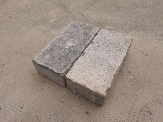 Blocchetti colorati autobloccanti