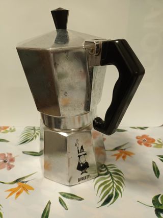 Caffettiera BIALETTI 6