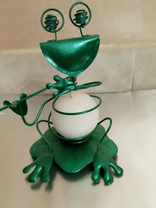 Rana porta candela