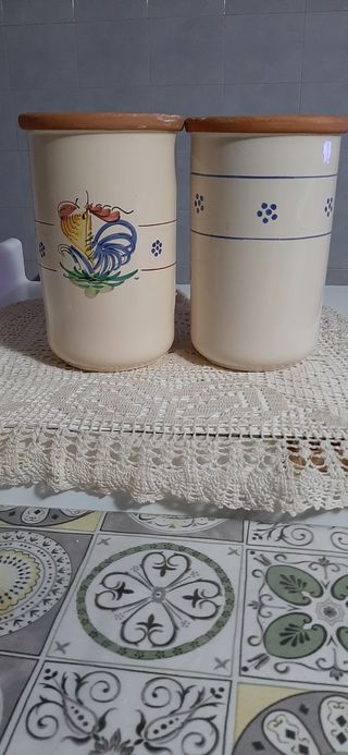 Porta Bottiglie di terracotta nuove.