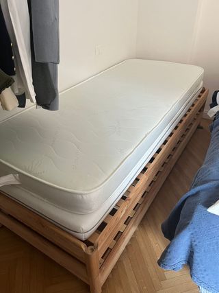UTAKER IKEA letto &due materassi singoli