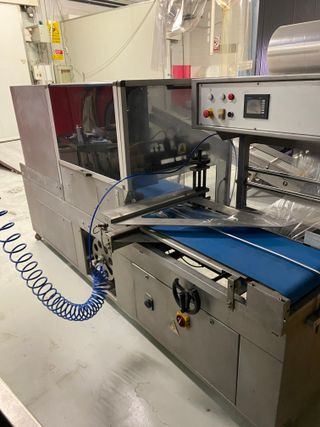 Macchina confezionatrice prodotti alimentari