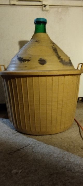 Damigiane 54 litri e 25 litr