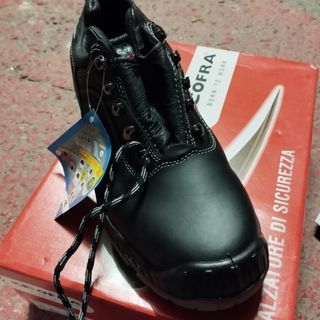 Scarpe antinfortunistiche