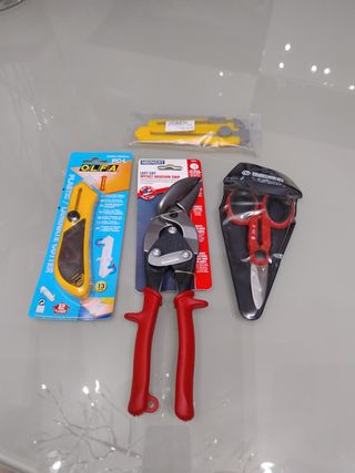 4 attrezzi taglierini forbice cesoia