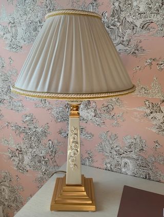 Lampada porcellana bisquit