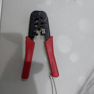 Crimpatrice per Plug