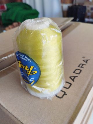 Filo Viscose Rayon ricamo