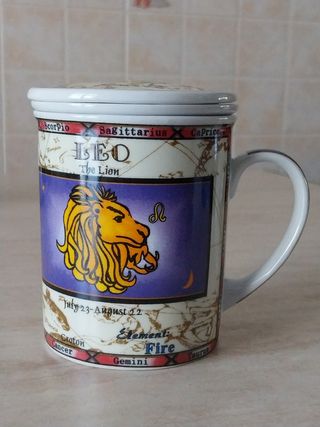 Tazza segno leone