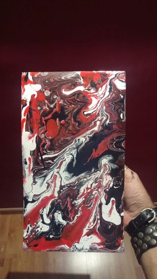 Applique dipinti a mano