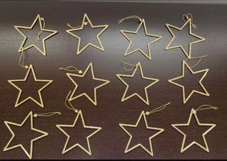 12 stelle da appendere all’albero