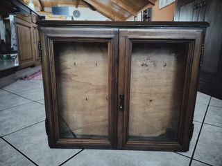 Vetrinetta a doppia anta in legno