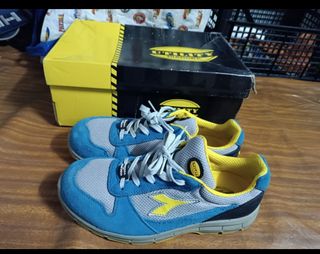 Scarpe antinfortunistica