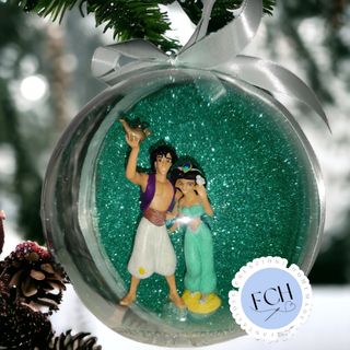 Pallina con personaggi