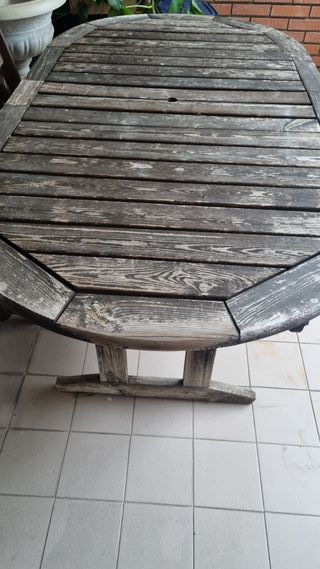 TAVOLO ESTERNO IN LEGNO CON SEI SEDIE PIRCHER