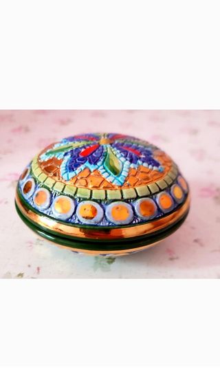 Portagioie portapillole ceramica oro zecchino