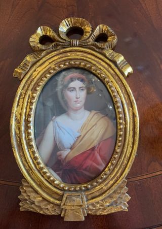 Antica cornice con immagine