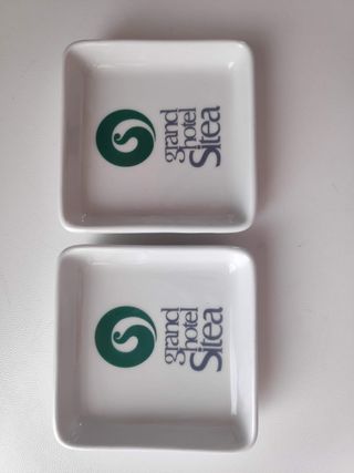 2 posacenere in ceramica Ginori