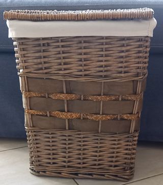 Cesto portabiancheria in vimini