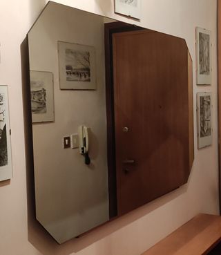 Specchio da parete esagonale126x70 cm