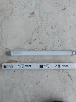 Neon lineare fluorescente Philips TL Mini 6W