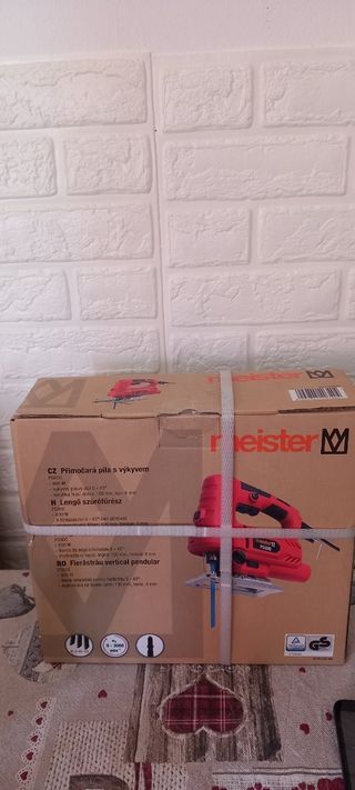 Sega da traforo a corsa pendolare
