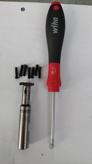 UTENSILE PER CANALE FISSAGGIO MECCANICO