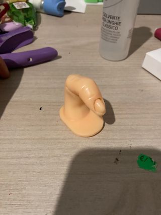 mano per unghie