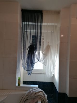 Tende tendoni bianchi e blu