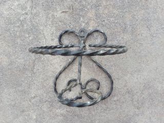 Portavaso da muro in ferro battuto