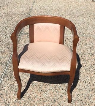 Poltrona in legno e tessuto