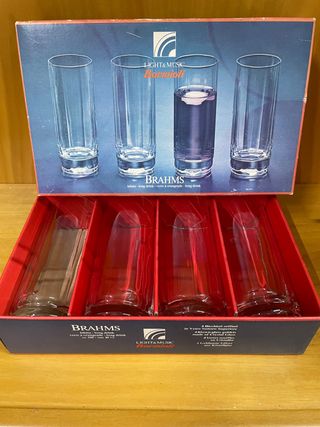 set di 4 bicchieri di vetro (nuovo)