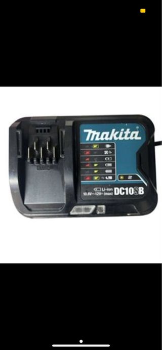 caricabatteria makita 12 v