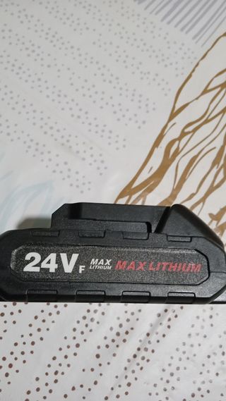 Batteria mini motosega