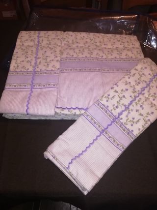 Completo matrimoniale color glicine in flanella