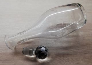 BOTTIGLIA DI CRISTALLO