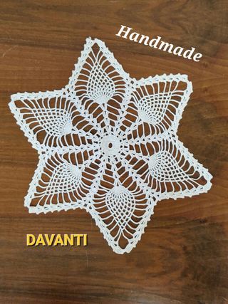 Centrino di filo fatto a mano