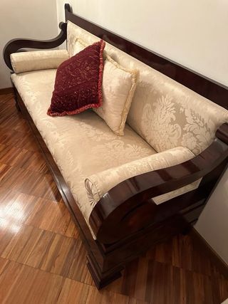 Coppia antichi divani