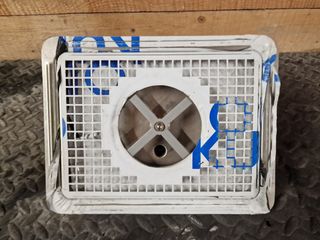 Piastra rinfrescabicchieri ad incasso.