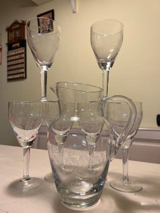 Sei calici e brocca in vetro di Murano