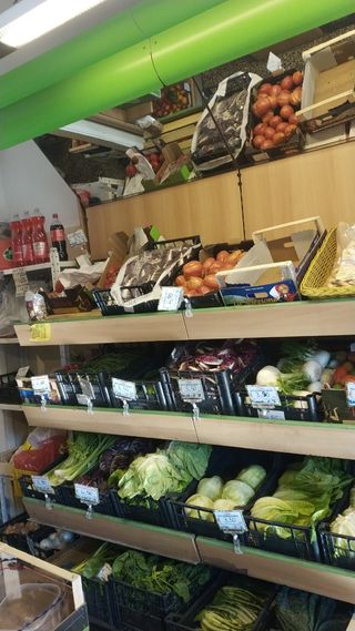Arredo negozio frutta e verdura